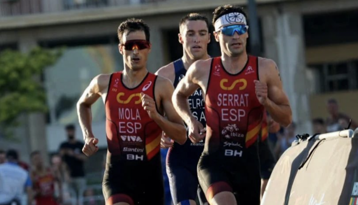 Mario Mola está de vuelta: plata en la Copa del Mundo de...